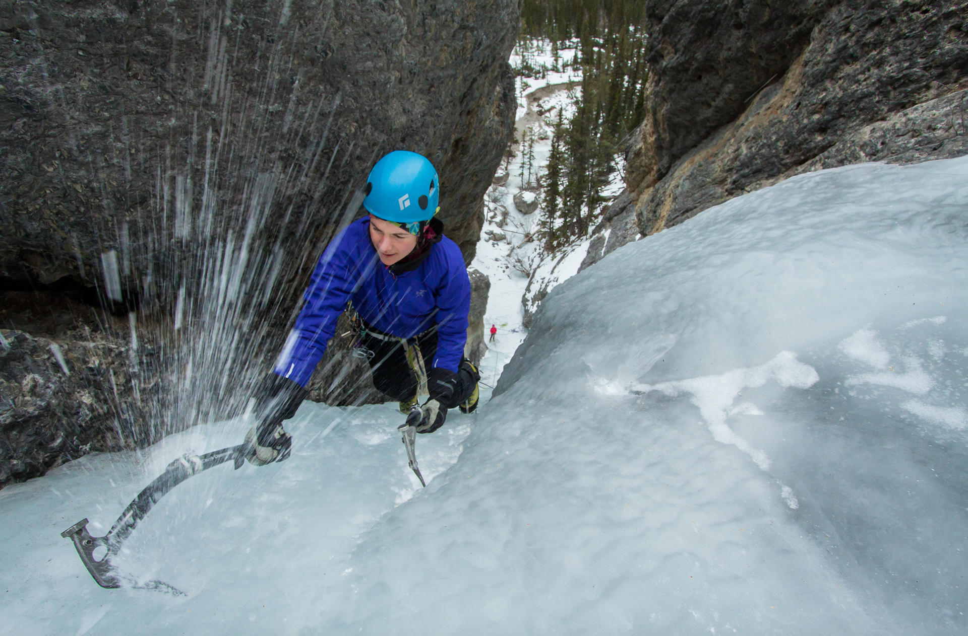 Why So Many People Are Falling in Love With Ice Climbing