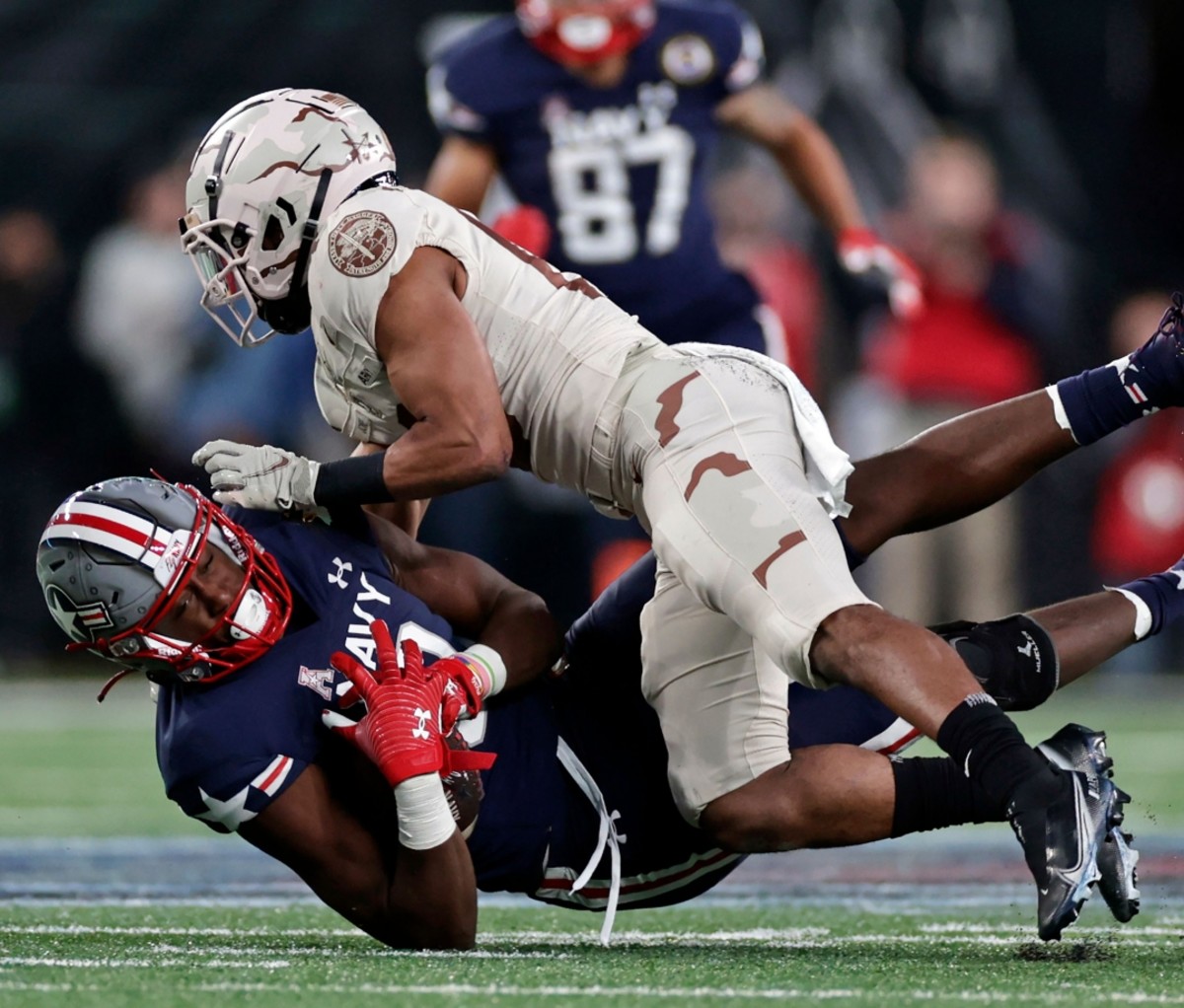 18 Best College Football Rivalries of All Time | Men's Journal