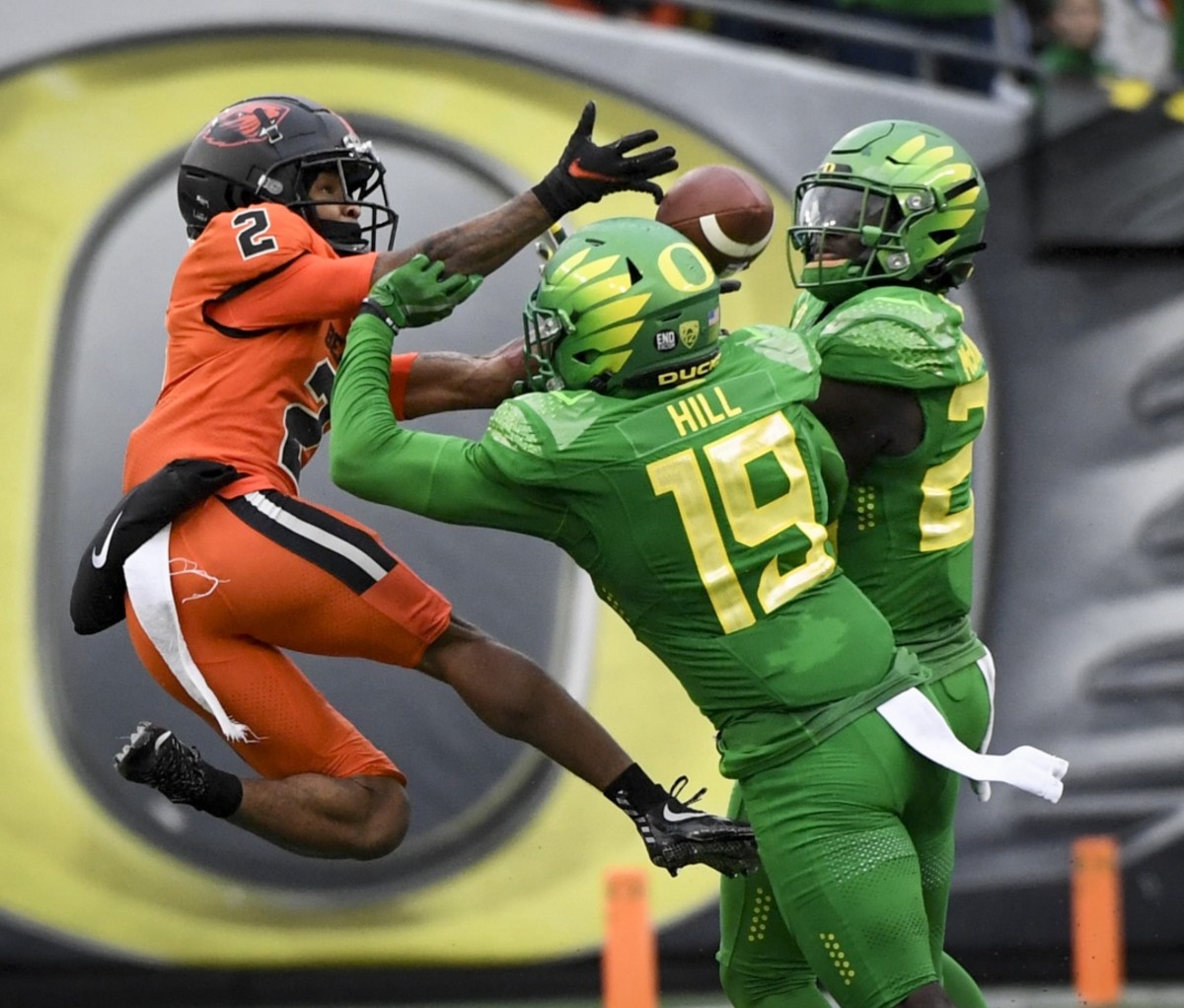 18 Best College Football Rivalries of All Time | Men's Journal