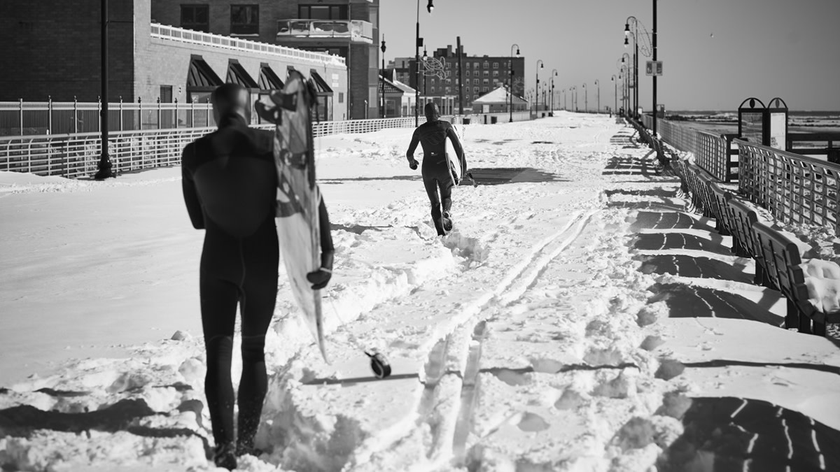 How to perform the outdoor wetsuit change in freezing weather