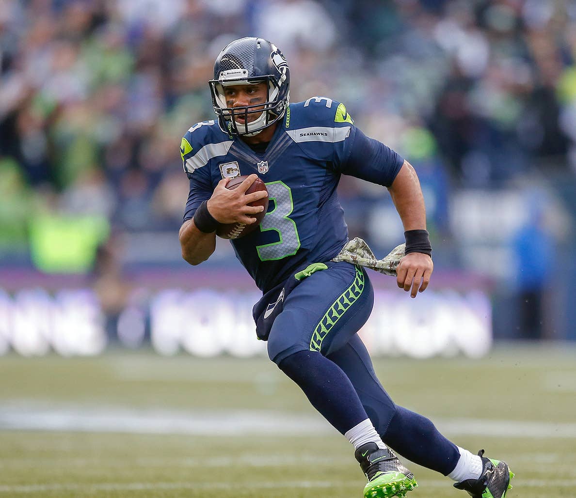 Best NFL Quarterbacks in History Who Stand 6-Feet or Shorter