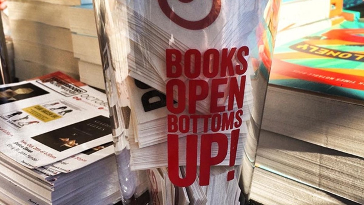 Books and Beer: The Seven Best Bookstore Bars - Men's Journal