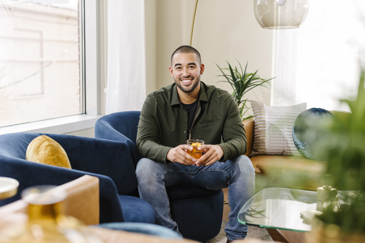 Taste Dewar’s Whisky Live With Men’s Journal, Elliott Clark & Gabriel ...