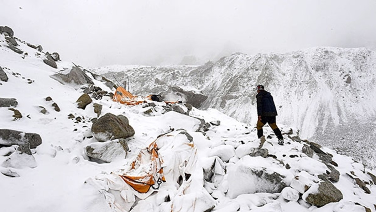 Survival Stories from Mount Everest