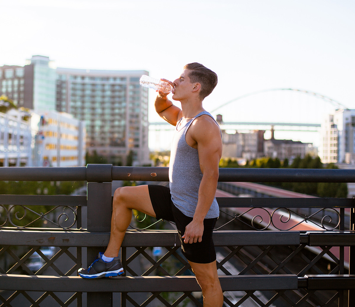 How to Get Shredded in a Week With These 7 Tactics - Men's Journal