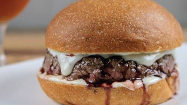 The 24 Best Cheeseburger Joints in America