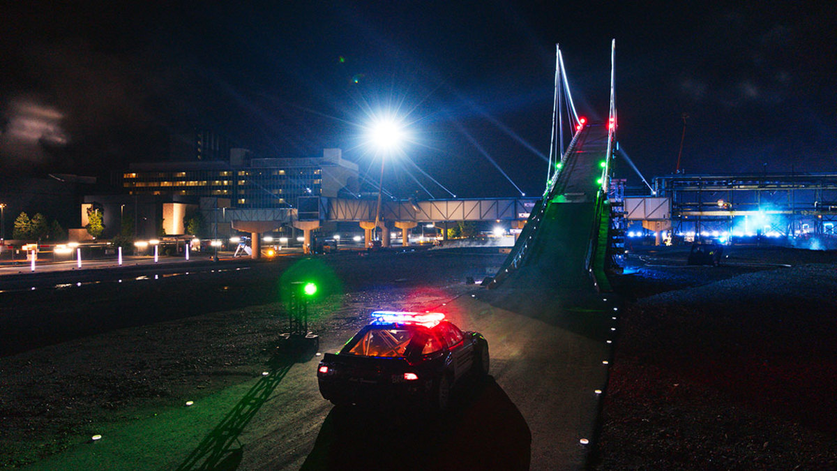 Netflix’s ‘Hyperdrive’ Puts Drivers on An Incredible Obstacle Course ...