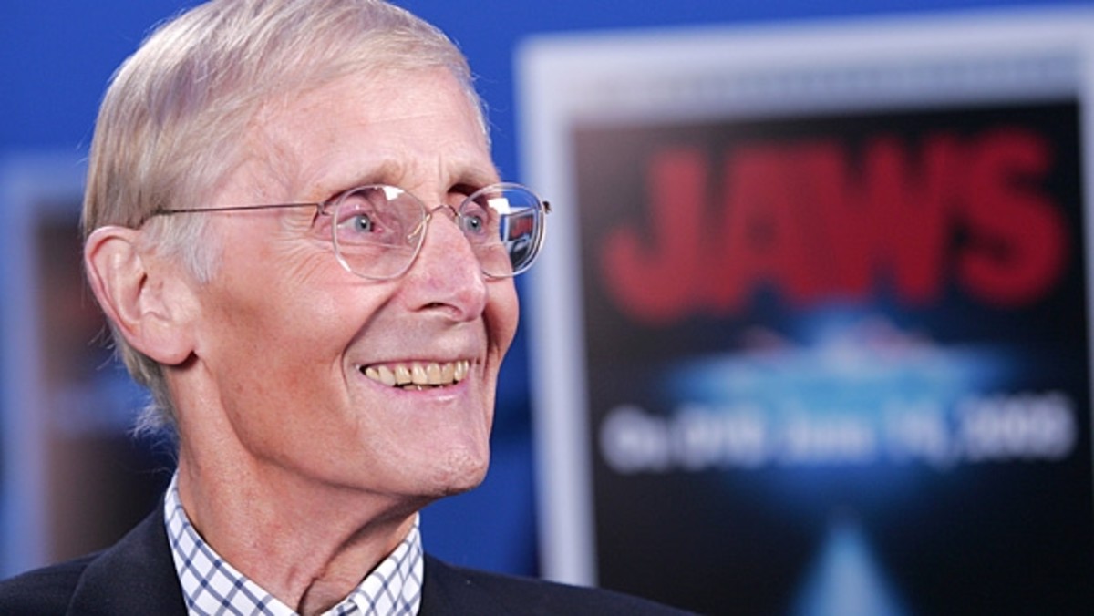 Peter Benchley Swims with Sharks