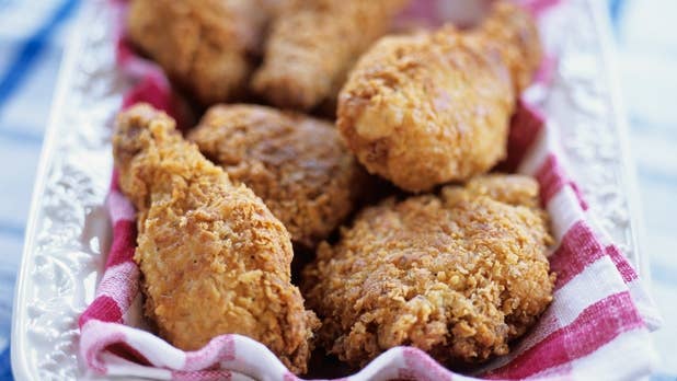 31 Great Food and Drink Recipes for Your Super Bowl Party