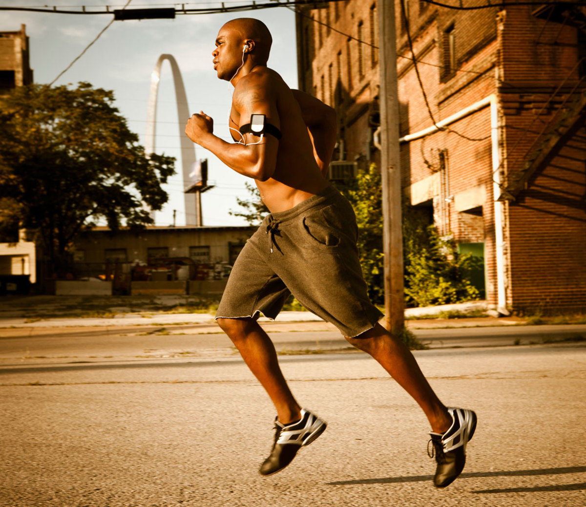 15 Ways to Gain Lean Muscle Mass While Staying Ripped