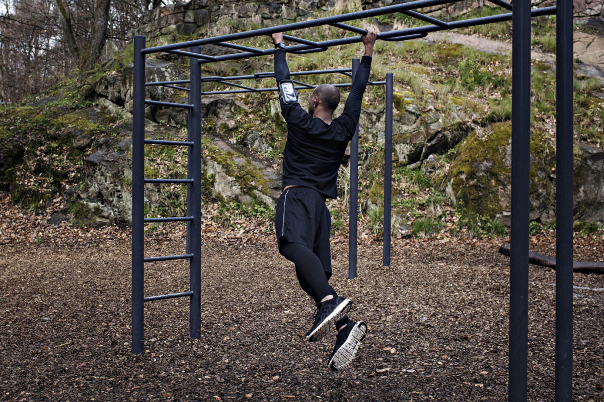 The 20-Minute Bodyweight Triceps Workout You Need to Try - Men's Journal