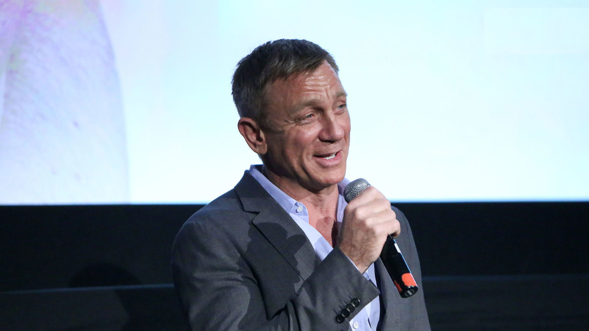 Daniel Craig's 6 Best 'SNL' Sketches, Accents, and Wigs