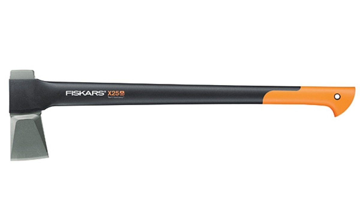 The 6 Best Axes for Splitting Wood | Men's Journal