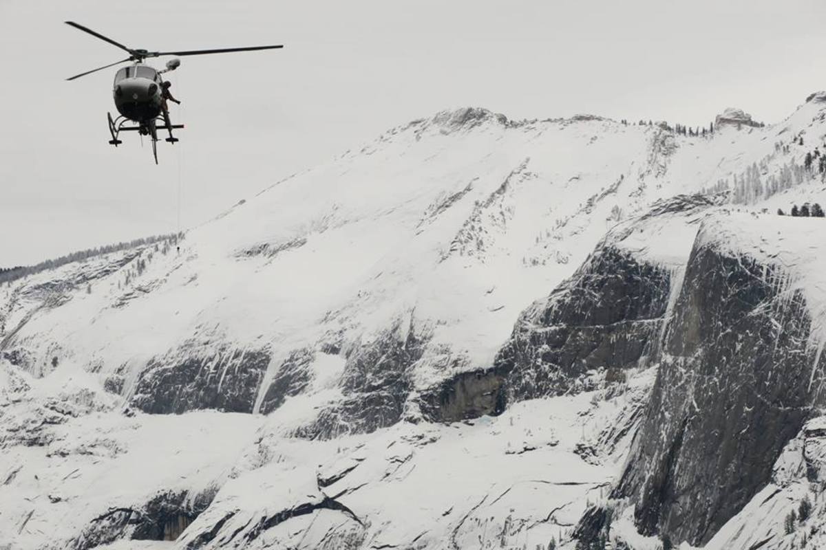 Rescue in Yosemite: NPS Skeleton Crew Saves Lives of 2 British Hikers