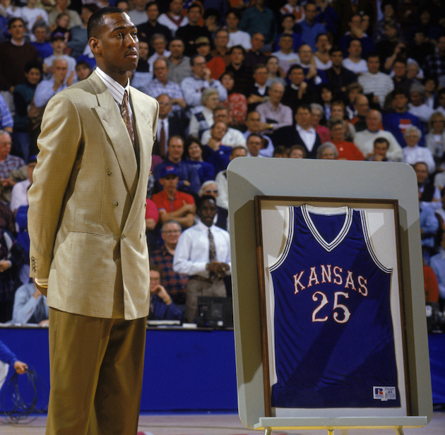 Sweet 13: The Best NCAA Players of All-Time - Men's Journal