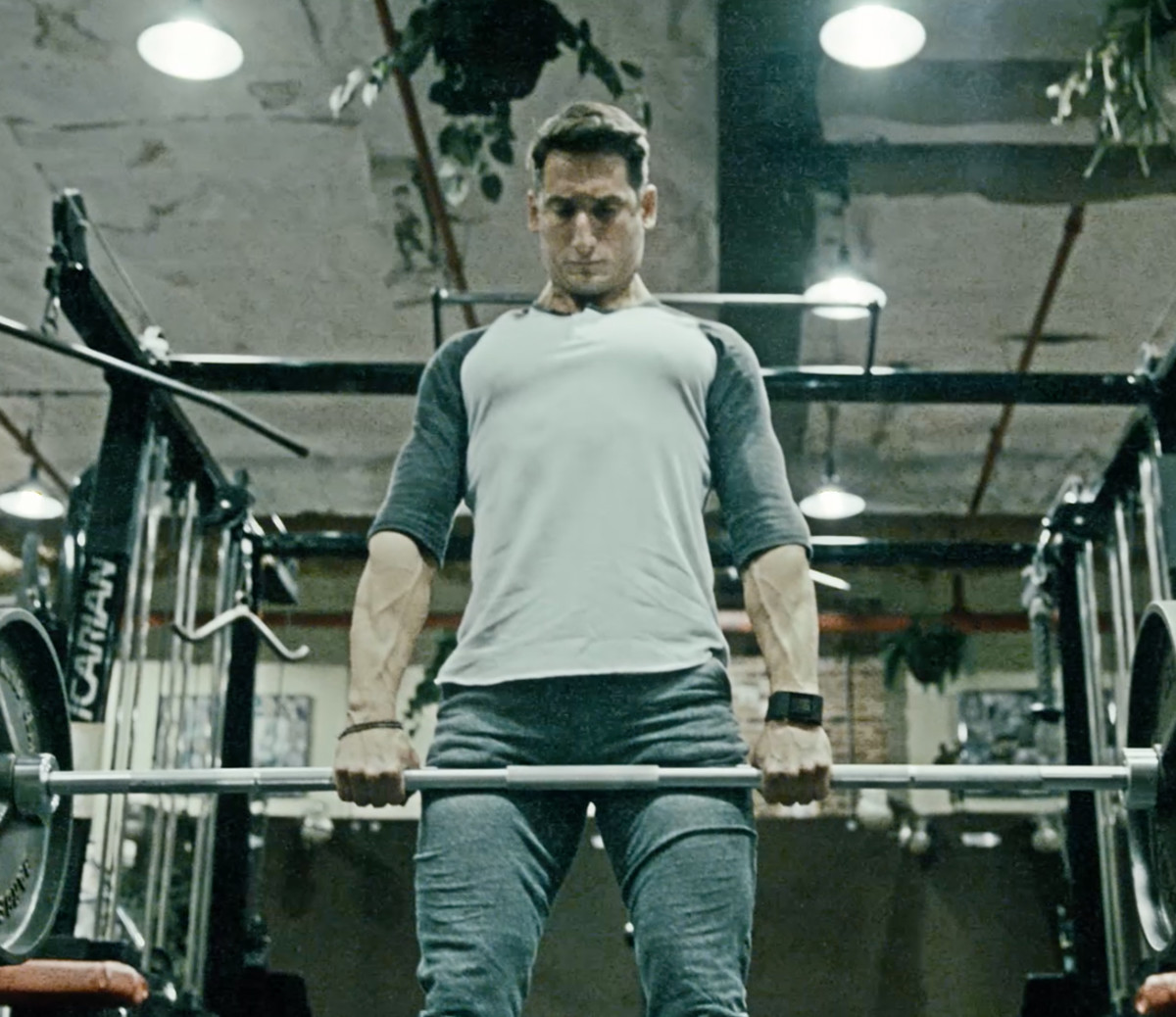 The 45-minute back and biceps split routine