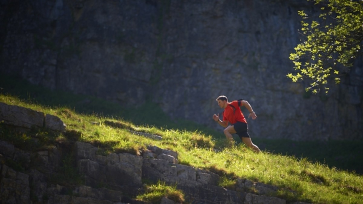 10 Tips for Running on Trails - Trail Run Races - Men's Journal