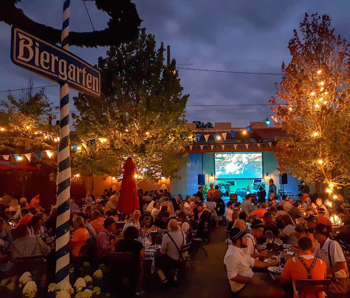 Best Beer Gardens in America for Great Brews and Views | Men's Journal