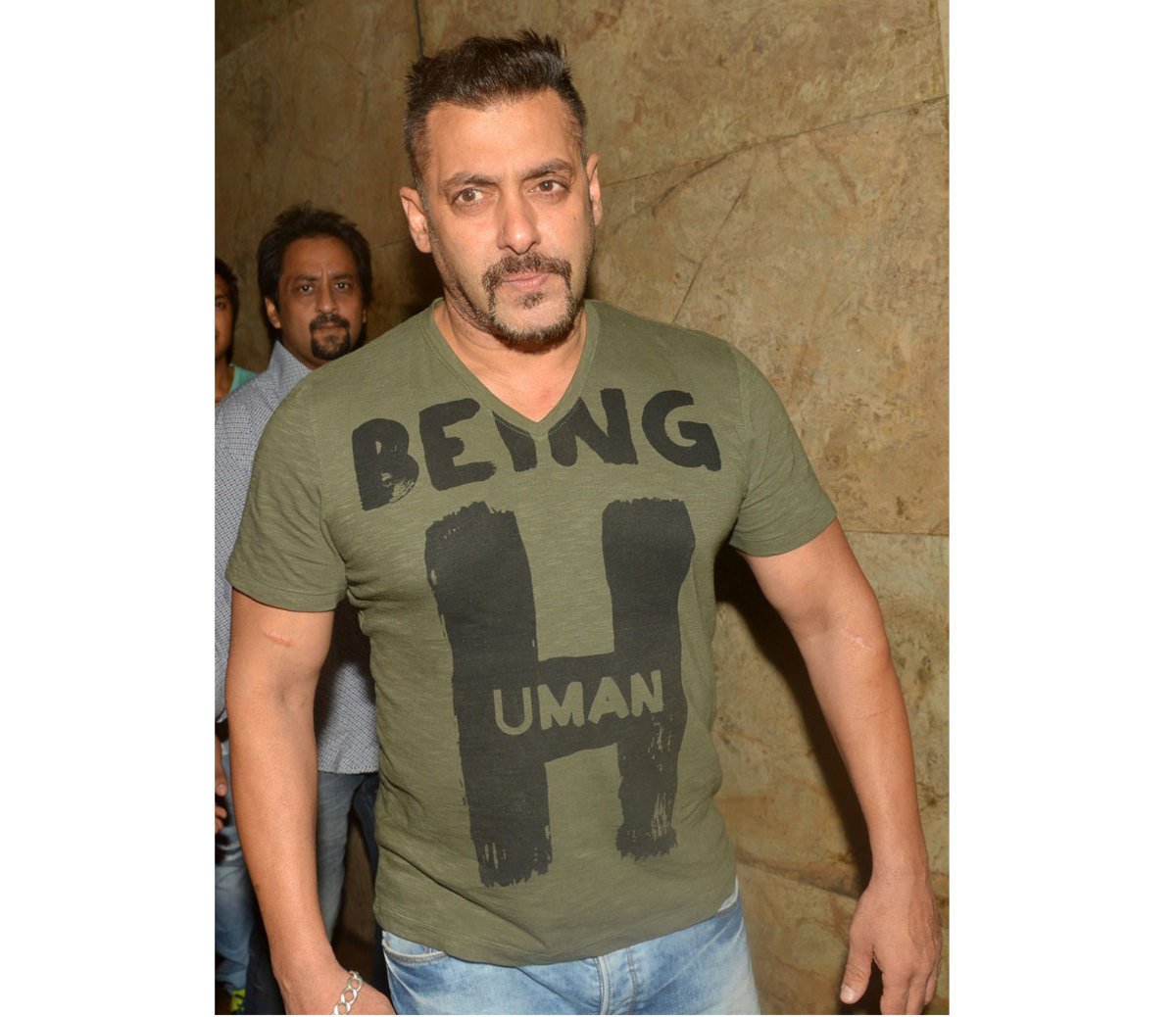 The 12 Best Bodies in Bollywood (Photo Gallery)