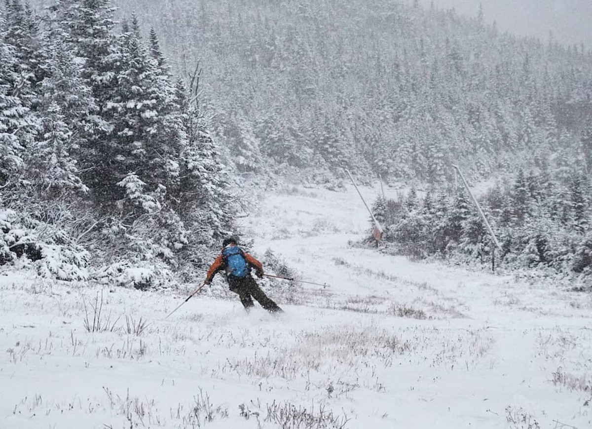 The Best (and Worst) Days of the Year to Go Skiing