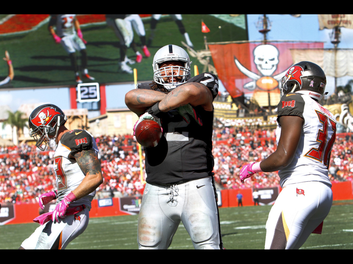 The 9 Best Fat Guy Touchdowns From the 2016 Season