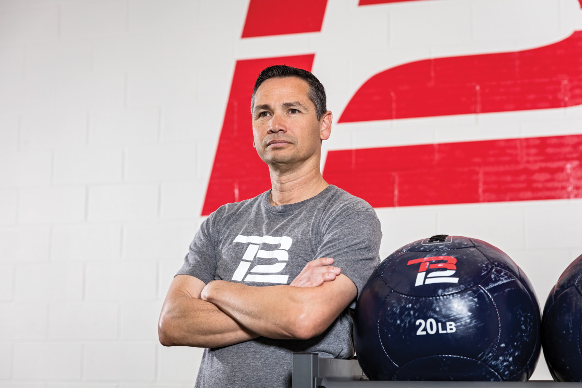 The Fitness Secrets of Alex Guerrero, Tom Brady's Personal Trainer