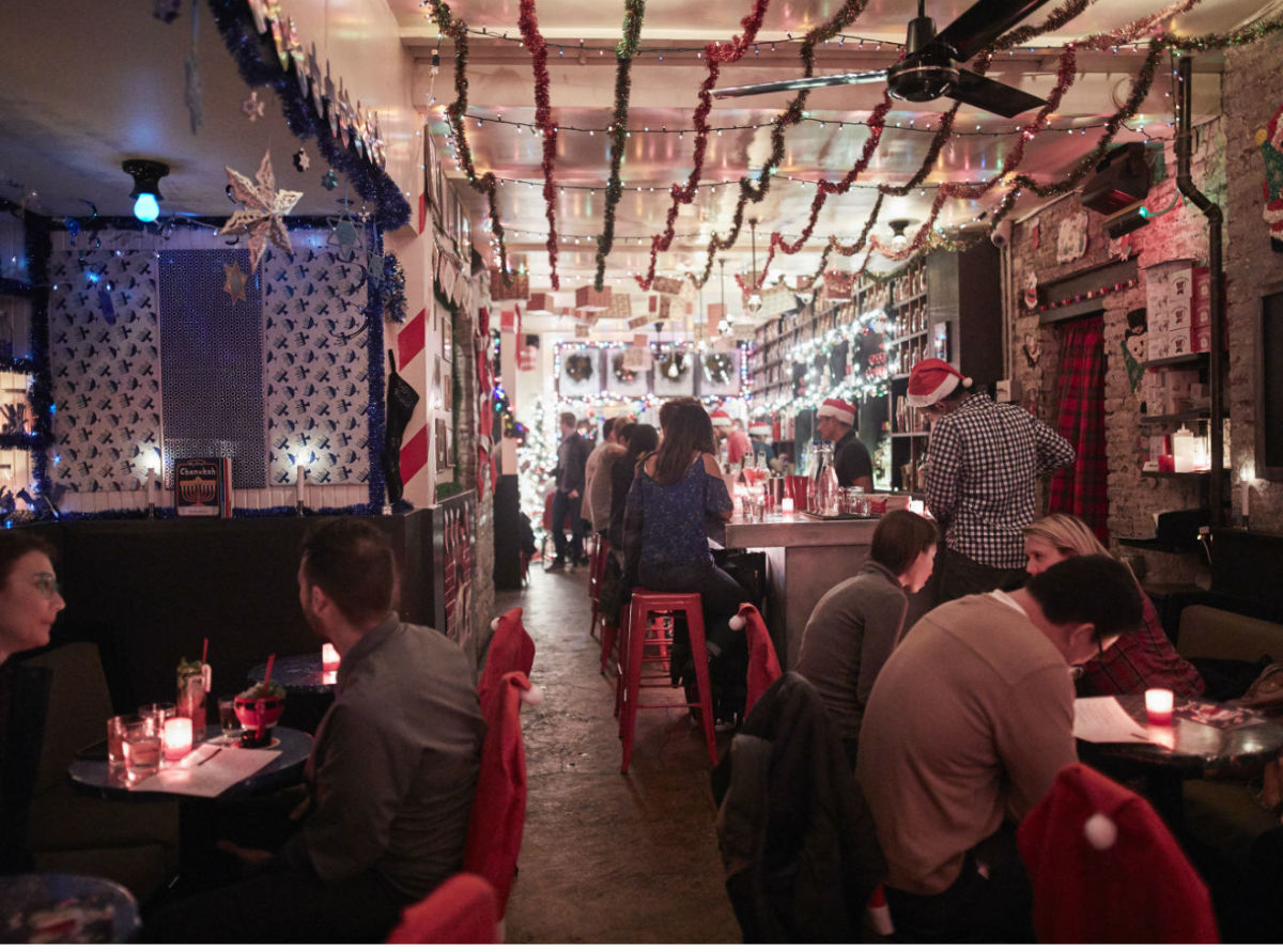 The 10 Most Festive Holiday Bars in New York City