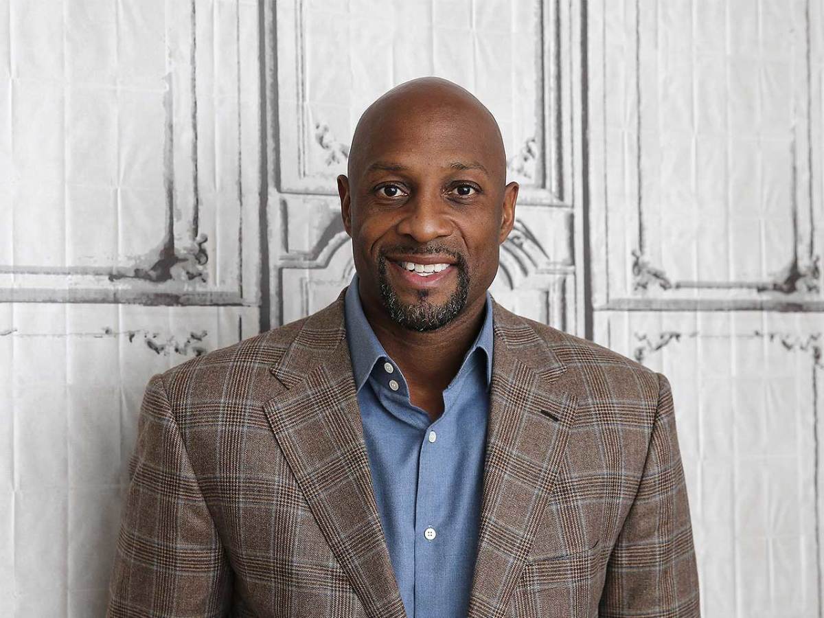 NBA Legend Alonzo Mourning Reflects on His Illustrious Career ...
