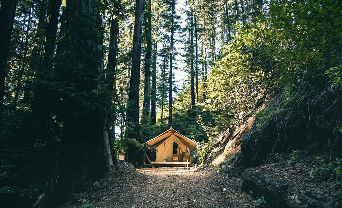 Off-The-Grid Retreat Ideas to Escape Your Digital Life