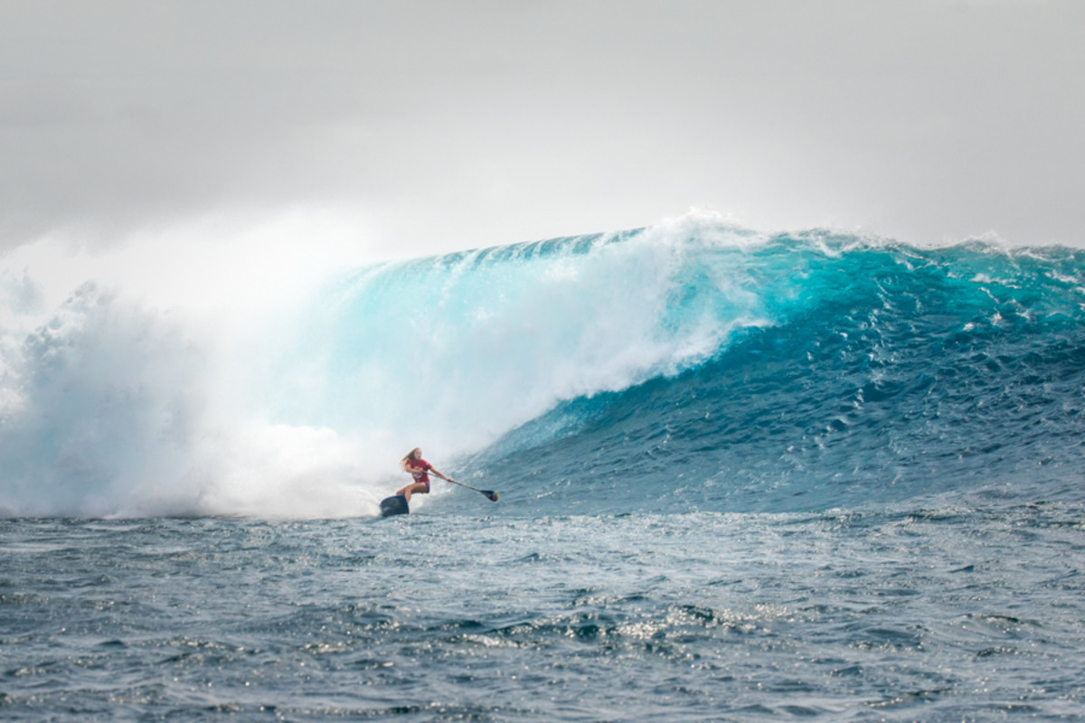 Need to Know: Five-Time SUP Surfing World Champion Izzi Gomez