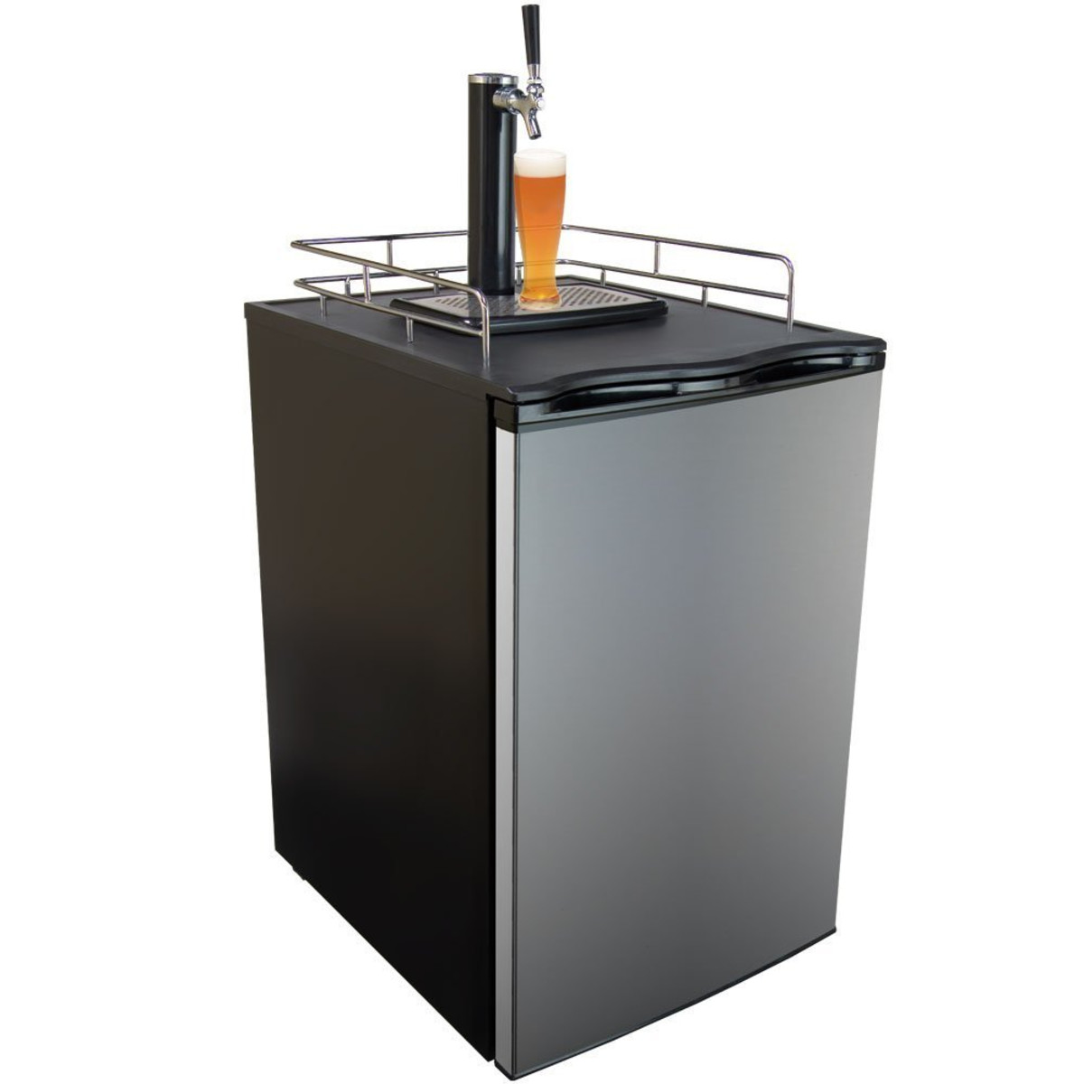 Right Now You Can Get A $700 Kegerator For Just $320 on eBay - Men's ...