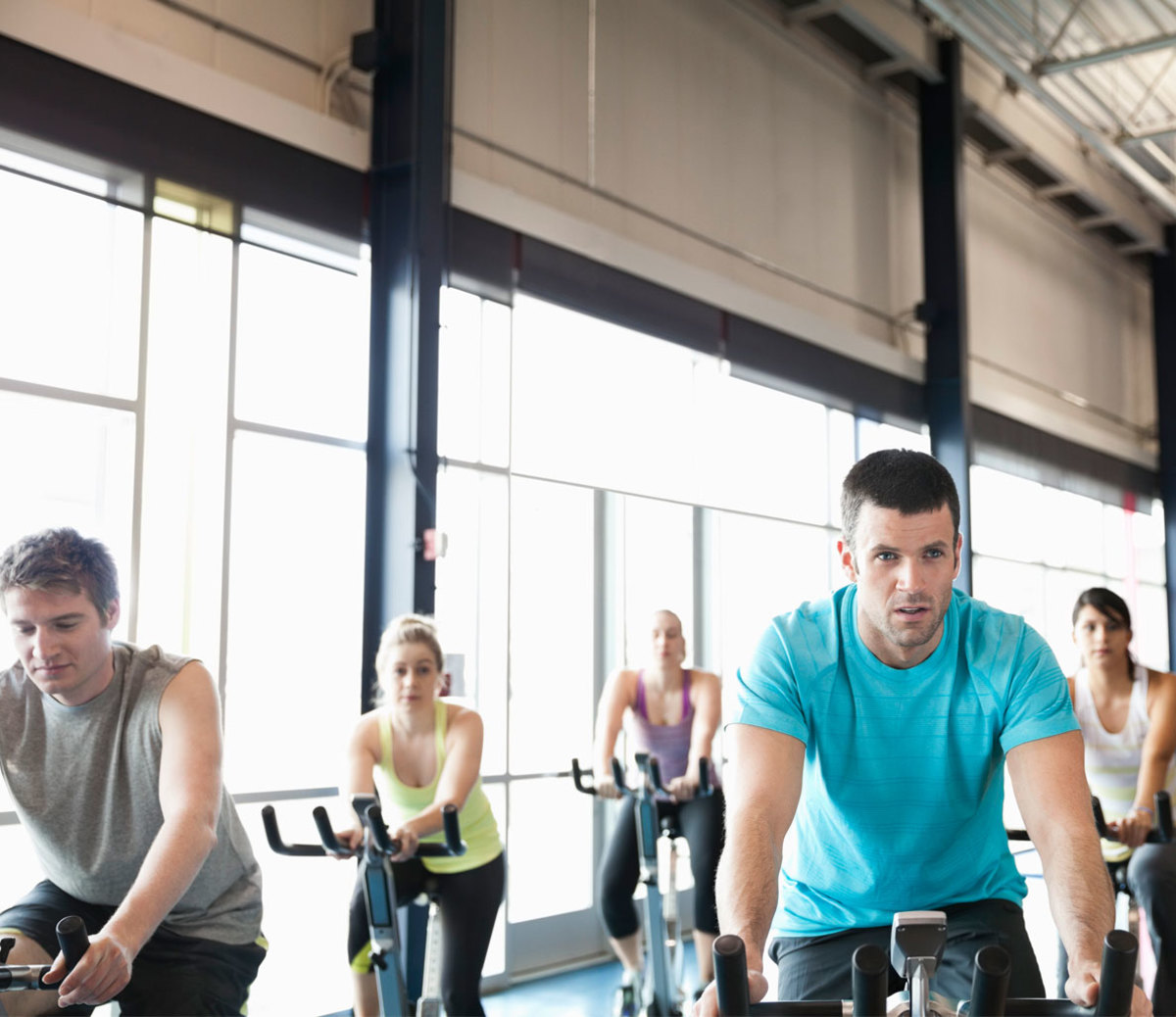 How to Conduct Business While Working Out - Men's Journal