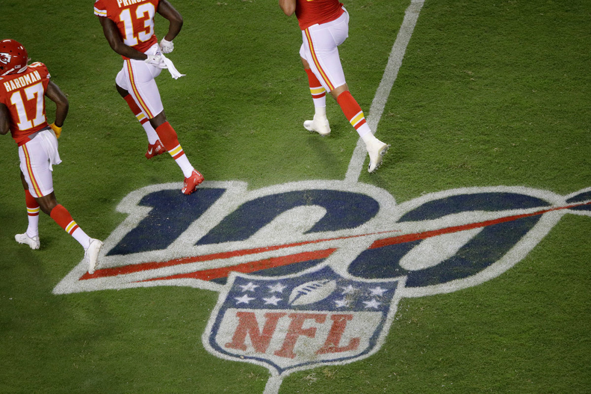 Celebrate 100 Years of the NFL With the ‘NFL 100 Greatest’ TV Series ...