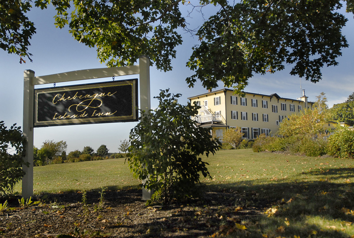 Spend Halloween in One of These Haunted Hotels (If You Dare)