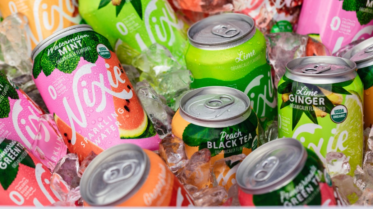 5 Healthy, Low-sugar Alternatives to Water