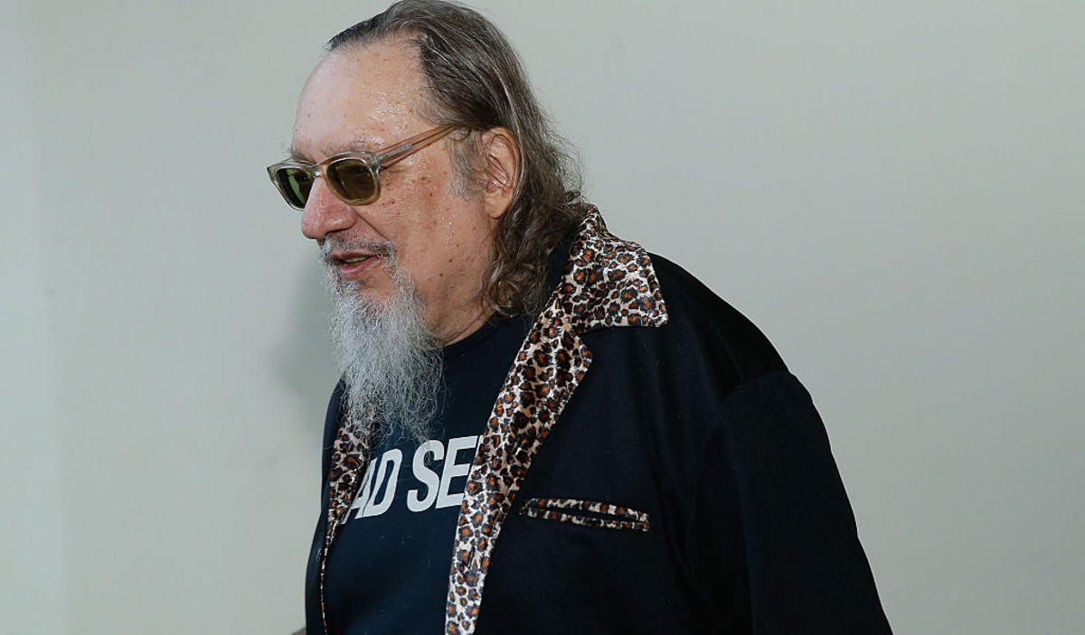 Speaking With Behind-the-Scenes National Treasure Larry "Ratso" Sloman