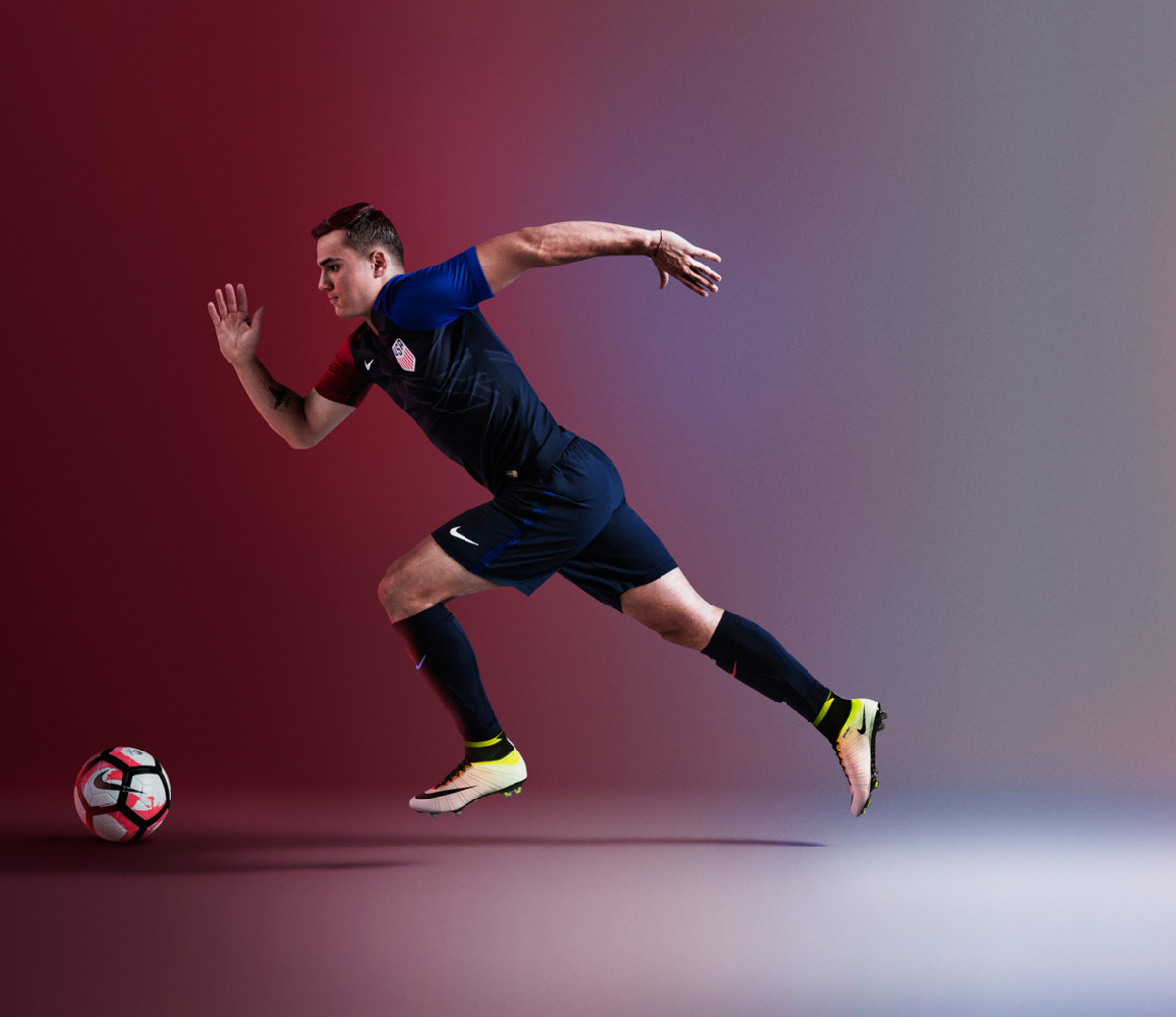 USA Soccer Unveils New Nike Jerseys