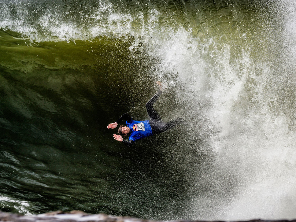 The 10 Most Extreme Big-wave Surfing Destinations