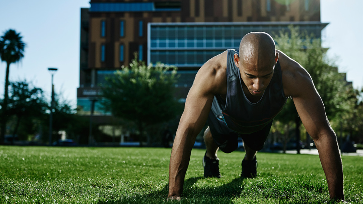 How to Do a Burpee—Plus 13 Variations to Blast Fat | Men's Journal