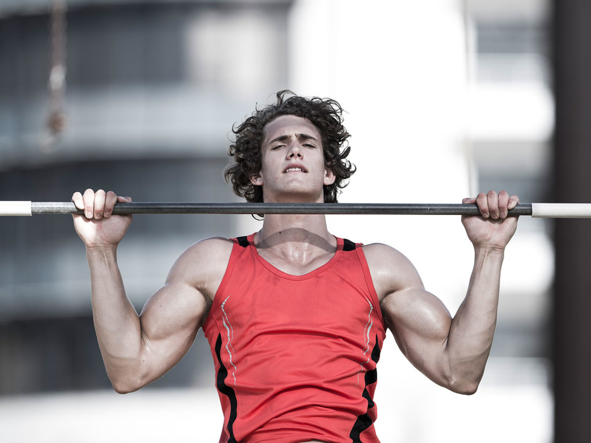 Best Bodyweight Workouts for Your Biceps | Men's Journal - Men's Journal