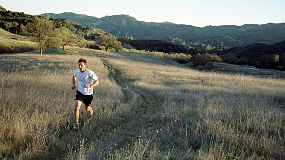 10 Items Every Runner Should Own - Men's Journal