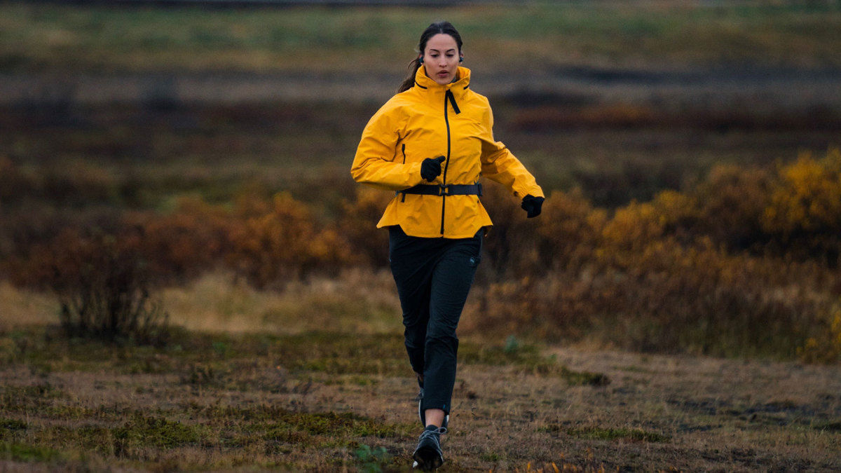 We Tested the Best New Winter Gear for Trail Runners