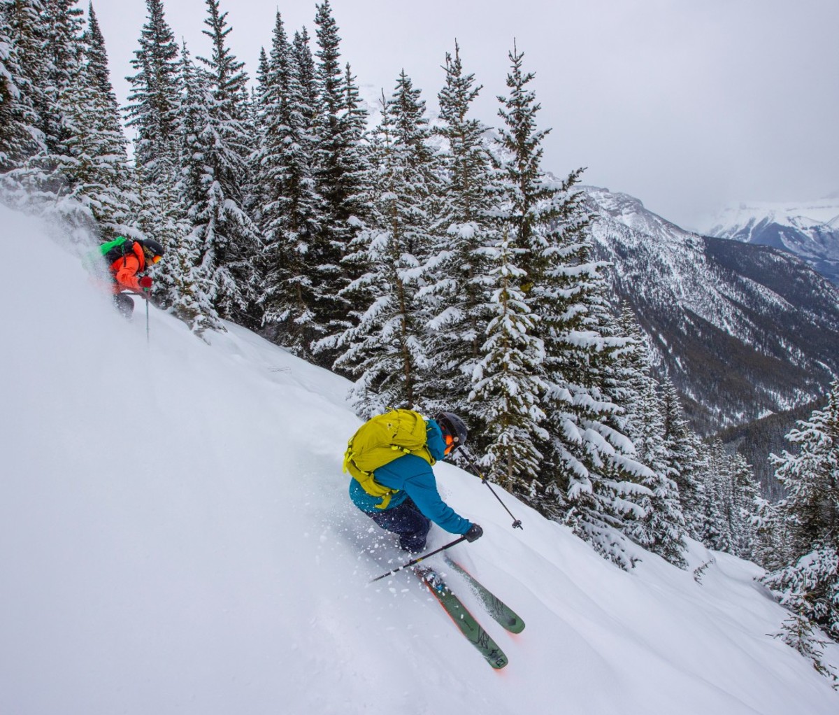 Do North: Unlock the Wonders of a Canada Ski Vacation