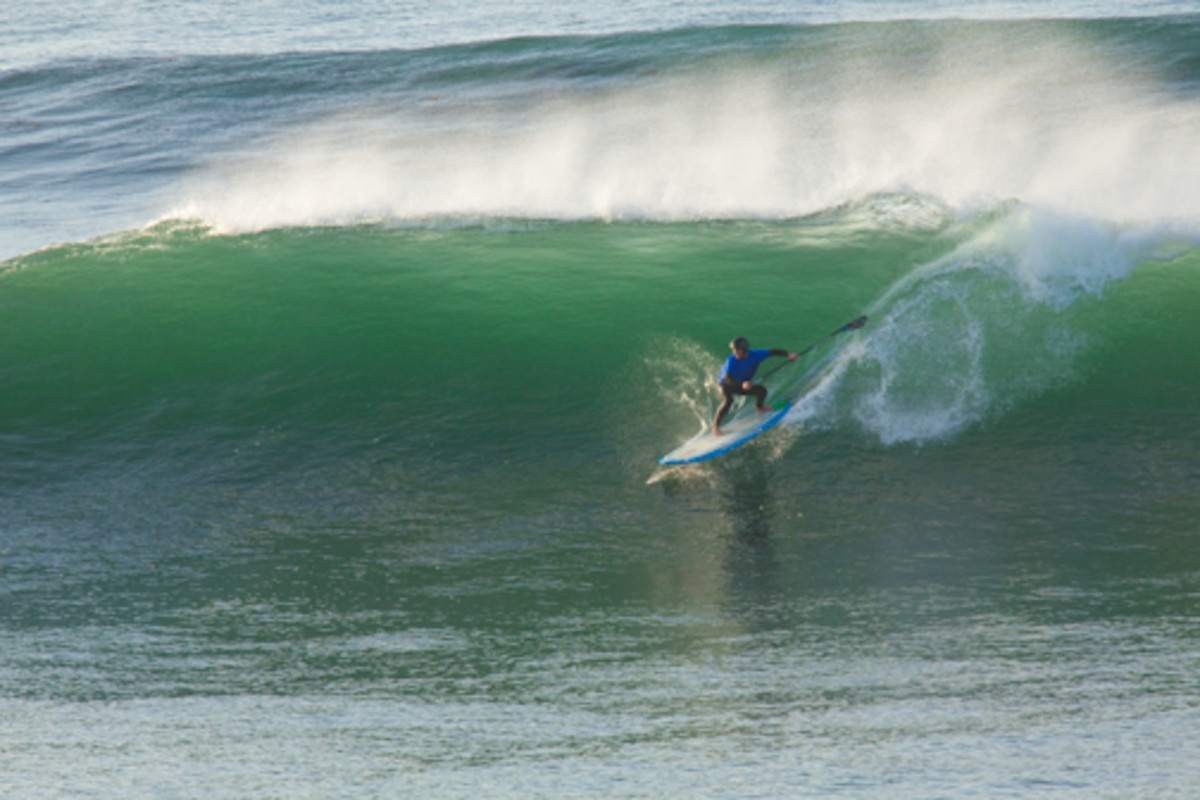 How to SUP: Paddling Out in Surf