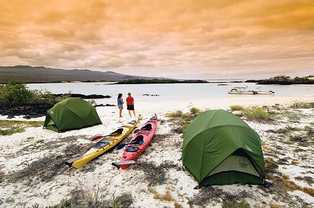 Kayaking in the Galapagos Islands - Sea Kayaking Ecuador's Galapagos ...