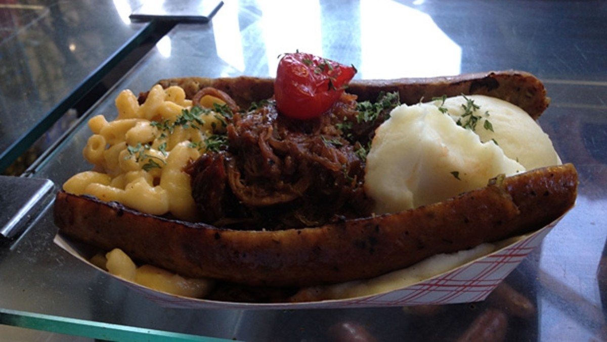 Best Baseball Stadium Food in Every MLB Stadium (30)