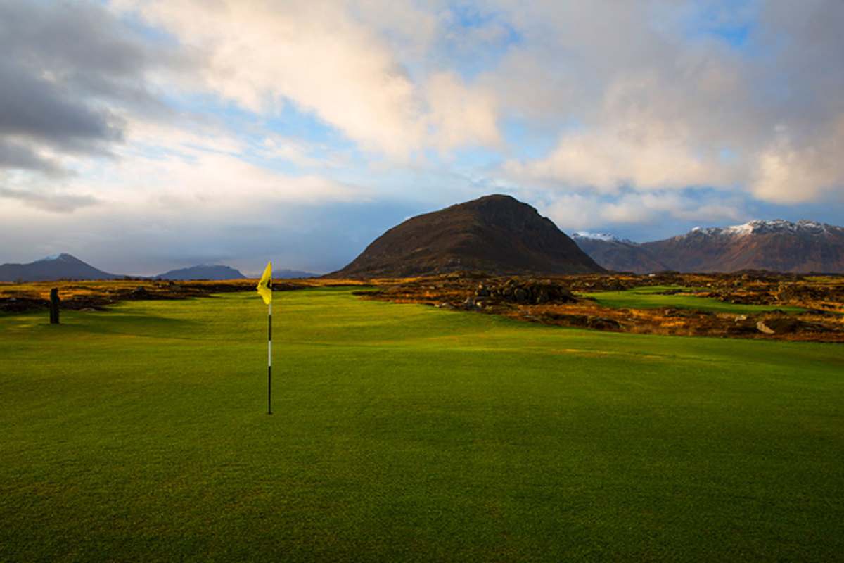 The World's Best Golf Courses You Can Actually Play