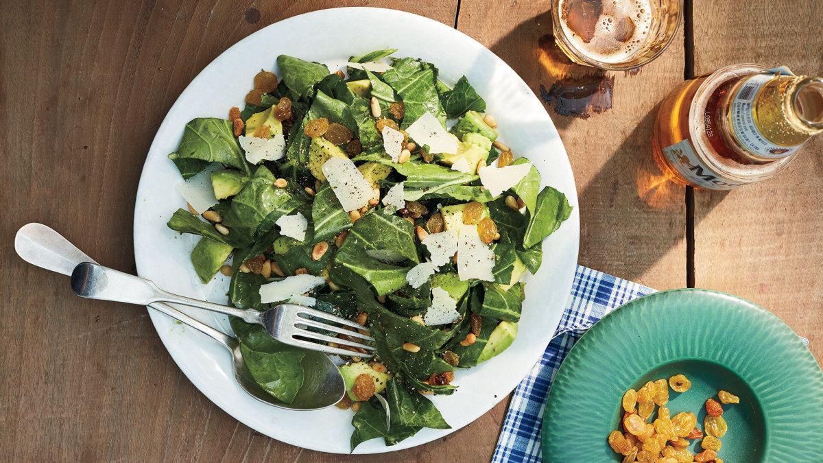 The Easiest Way to Boost Good Gut Bacteria: Eat More Greens