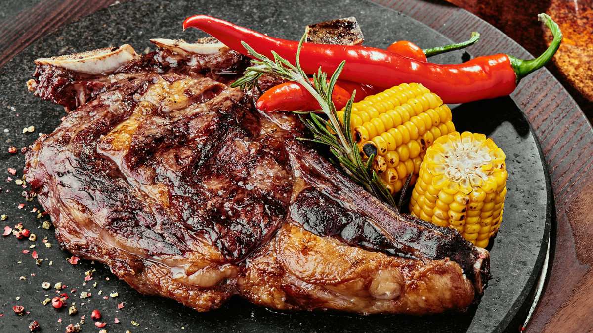 Cooking T-Bone Steaks Caveman Style