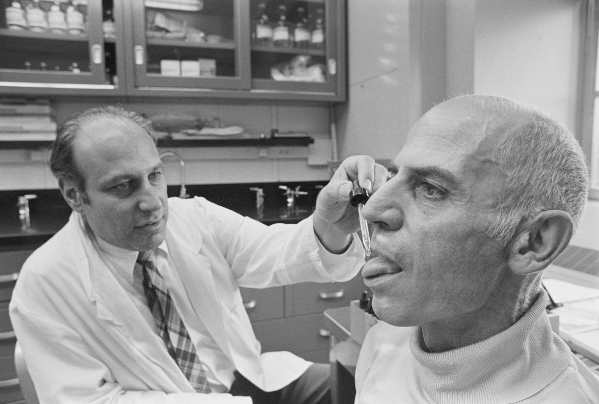 What to Ask Your Doctor at 20, 30, 40, 50, and 60 - Men's Journal